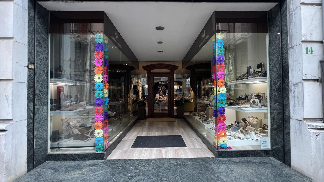 Sandra Marqués: zapaterías en Avilés con “zapatos a la carta” - Avilés ...